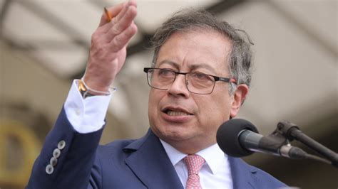 A un año de ser elegido Petro ve atascada la agenda reformista que lo