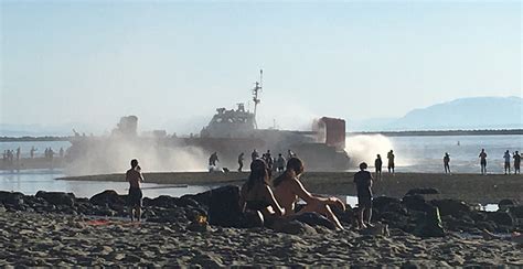 Wreck Beach Gettin Rowdy Parks Staff Call For More Police Patrols News