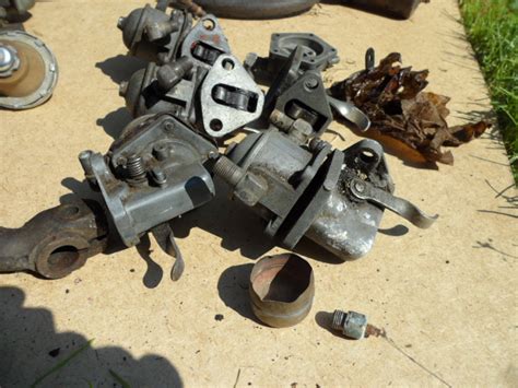 Там царь Кощей над златом чахнет… — ЗАЗ 965 0 8 л 1965 года запчасти Drive2