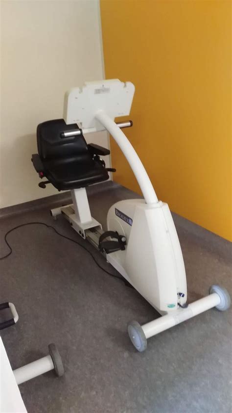 Semi Recumbent Cycle Clinical Pro Biodex Usato