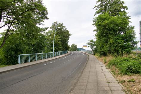Structurae En Honnef Elevated Intersection