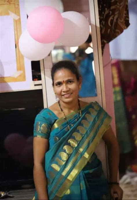 Marathi Bhabhi😍 ️😋 Scrolller