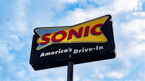 Sonic Brings Debuts Cult Favorite Slush Float For Valentines Day