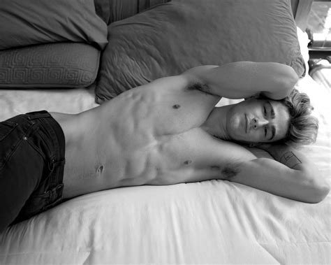 Travis Stevens Photo 1