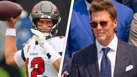Man Buys Tom Bradys Last Touchdown Ball For 500k Just One Day Before