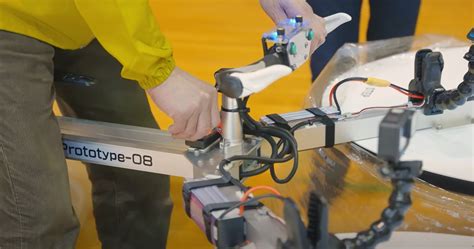 This Micro Hovercraft Is Actually A Homemade Hoverbike Anyone Could