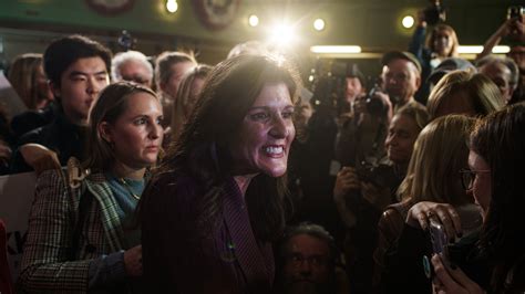 Nikki Haley Walks Treacherous Road For Gop Women The New York Times