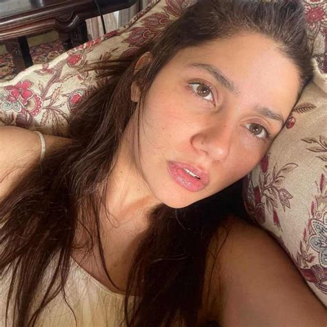 75mahira Khan Photo Hd Pics Images Photo Gallery 2021