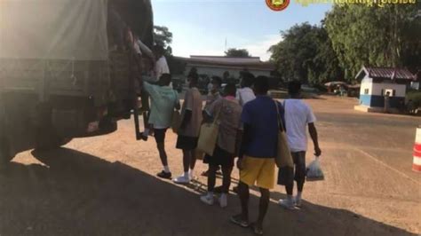 អង្គភាព ការពារ ព្រំដែន ប្រាប់ ពលករ ខ្មែរ ដែល ចូល ស្រុក កុំ ឲ្យ គេច ពី អាជ្ញាធរ ដើម្បី ចៀសវាង ជួប