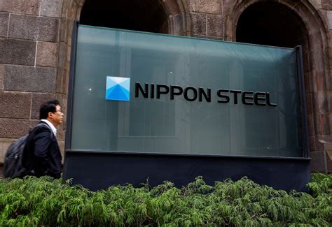 Fund Manager Abrdns Shares Plunge On Deeper Than Expected Outflows