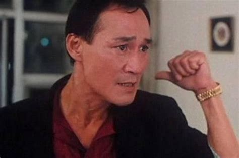 影片中的5位“黑老大”，他叼雪茄最霸气，他像看场的小混混 搜狐大视野 搜狐新闻