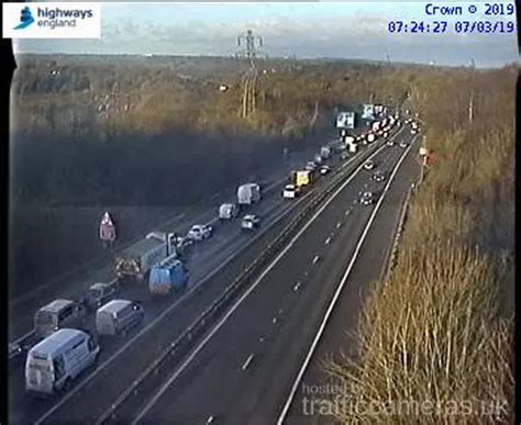What Is The M25 Diversion Lorry Crash Closes The Motorway And M26