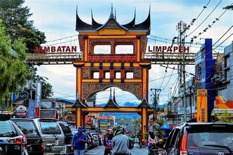 Kunjungi Jembatan Limpapeh Ikon Bersejarah Dengan Keunikan Arsitektur Minangkabau Kota