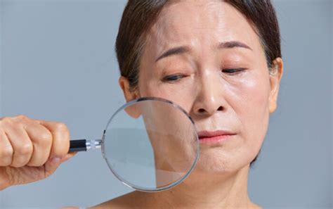 중년 여성의 피부 노화 관리 아름다움을 지키는 10가지 비결 북한강쭈꾸미 성남점