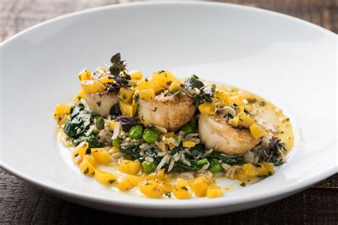 Seared Diver Scallops Market Street The Woodlands