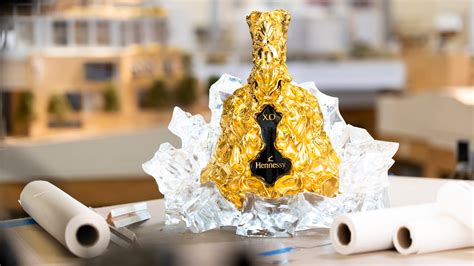 Frank Gehry Forges Gold Bottle To Mark 150th Anniversary Of Hennessy Xo