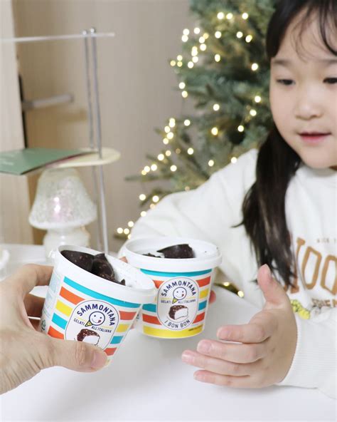 Minji 협찬 ⠀ 반려견과 함께한다면 이겨내야 하는단점 몇가지 자꾸만 빠지는 털과 특유의 비린내 이건 세탁을 해도 제대로 제거가 안되는 경우가 있어 은근 신경