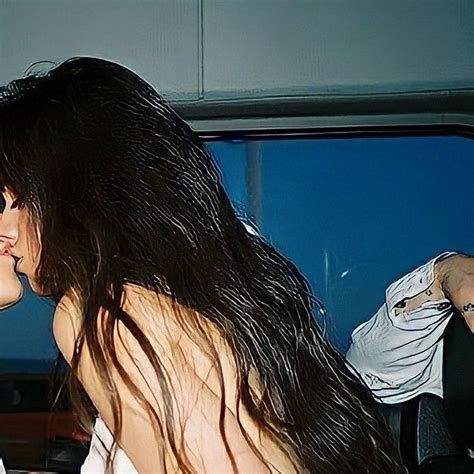 Pin De L O N E L Y Em ᴄᴏᴜᴘʟᴇ ᴘꜰᴘ ˖°࿐ O Sorriso De Mona Lisa Fotos De