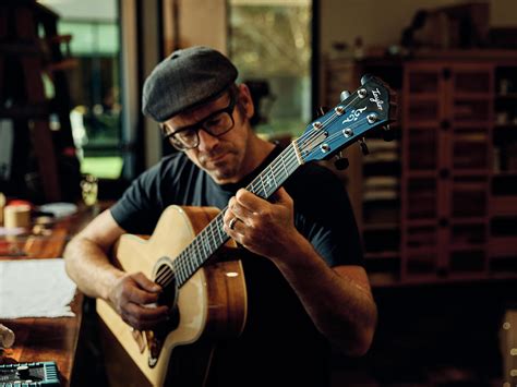 How Andy Powers Created The Taylor Gold Label 814e