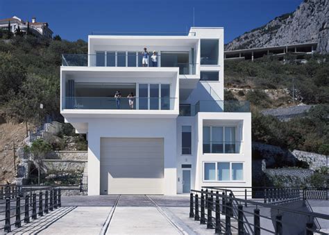 Foros Yacht House By Robin Monotti Architects