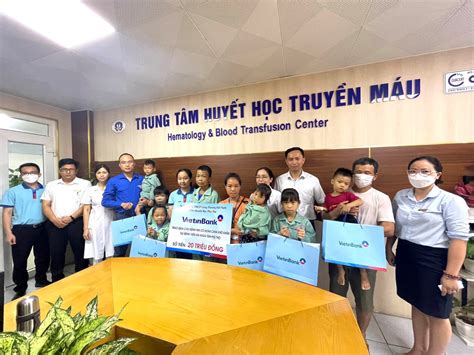 Ngân Hàng Tmcp Công Thương Chi Nhánh Bắc Phú Thọ Trao Quà Trị Giá 20
