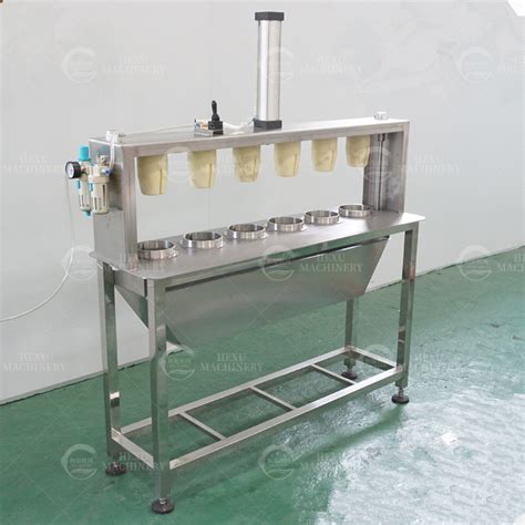 Bell Peppers Coring And Cutting Machine