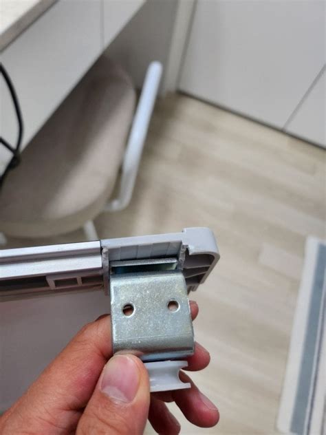 욕실 수납장 욕실장 롤러체결부품 명칭좀알려주세요 지식in