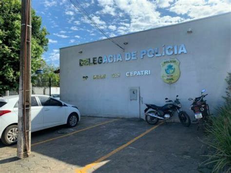 Professor é Preso Suspeito De Exploração Sexual E Estupro A Alunos Em