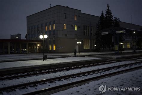 크림반도 공격당한 러 우크라 기차역에 대규모 공습다수 사상 나무뉴스