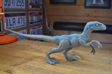 Jurassic World Velociraptor Blue Raptor Dinosaur Jurassic Park Toy