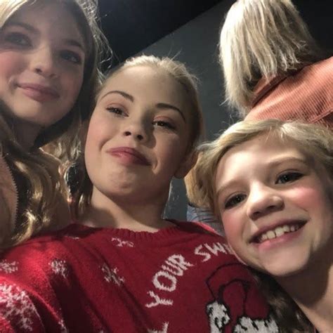 Izzy Izzymurdock • Threads Say More