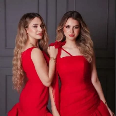محبين لانا ولين ♡♡ Youtube