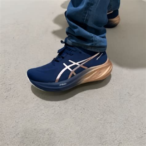 Asics Gel Nimbus 26 สีน้ำเงินเข้ม รองเท้า รองเท้าผ้าใบ ของแท้ 100 รูป