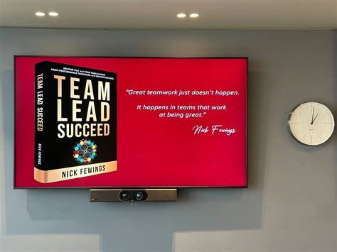 Continuous Learning For Leaders Highlighting Executive Adaptability