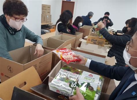 시흥시 정왕3동 지역사회보장협의체 설맞이 행복꾸러미로 따뜻한 명절준비