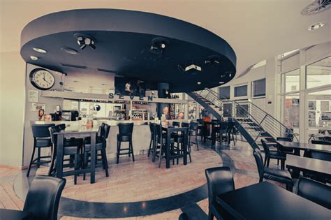 Home Seven Bar