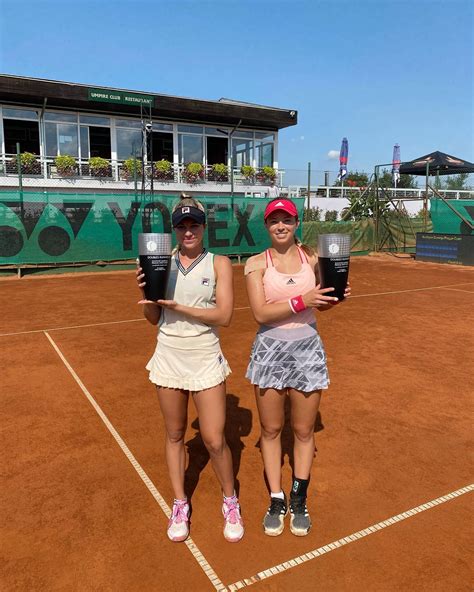 Sofia Sewing Sofiasewing • Instagram Photos And Videos