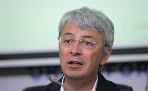 Держава не передаватиме безплатно своє майно у довгострокове користування релігійним