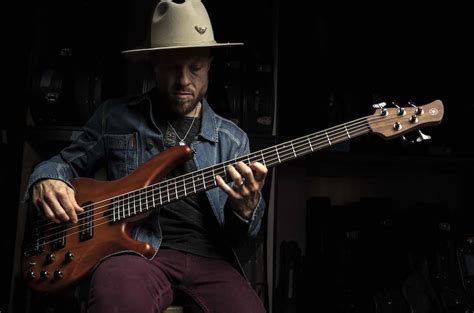 Six Essential Bass Playing Techniques