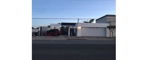 Departamento En Blvd Jose Lopez Portillo Entre