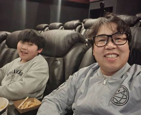 チョン・ウンピョさんのインスタグラム写真 チョン・ウンピョinstagram 「 요즘 부쩍 사춘기 증상이 보이는 훤이랑 슬램덩크