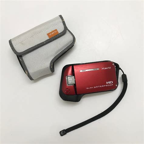 【傷や汚れあり】 【ジャンク品】 Sanyo サンヨー Xacti ザクティ Dmx Ca9型 デジタル ムービー カメラ ビデオ 2009年