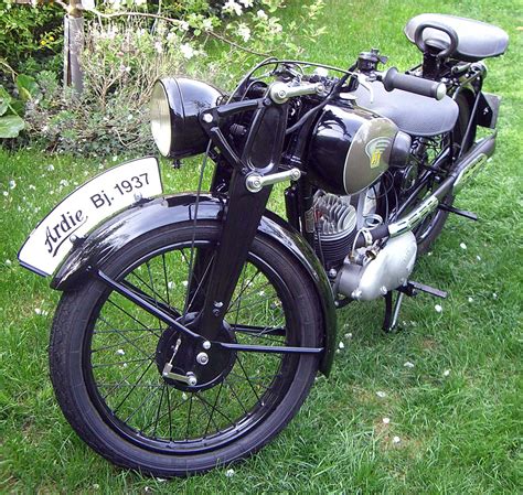 Motorräder aus Nürnberg: ARDIE RZ 200 Peter