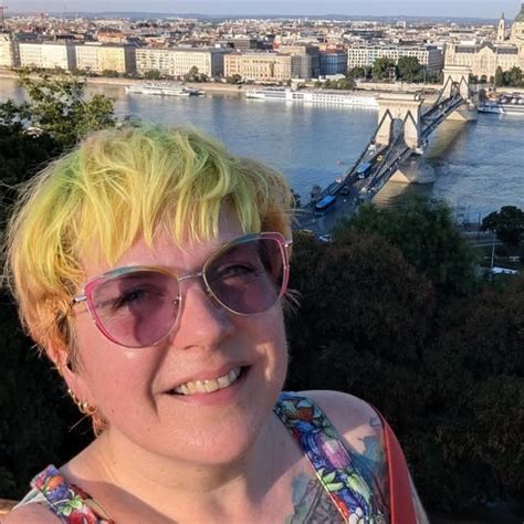 Bianca Shinylifeforme • Threads Say More