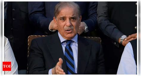 Could Not Run Govt Without Militarys Support Says Outgoing Pakistan