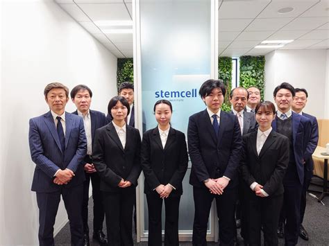 2024年4月1日 月に令和6年度入社式を行いました！｜information｜お知らせ｜株式会社ステムセル研究所