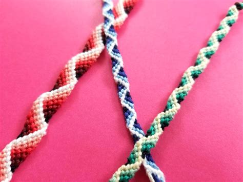 Zig Zag Friendship Bracelet Pattern With A 3D Effect Friendship