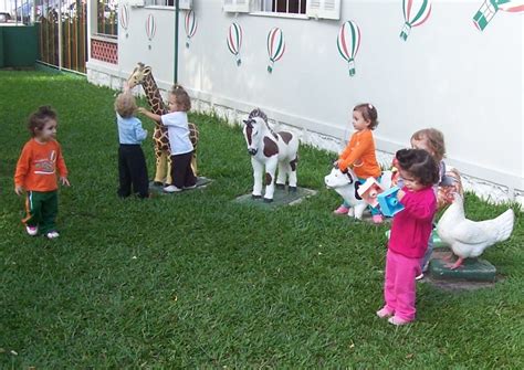 Berçário Brincadeiras ao ar livre