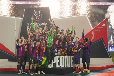 Madrid Vs Barcelona Di Supercopa De Espana Senyum Blaugrana