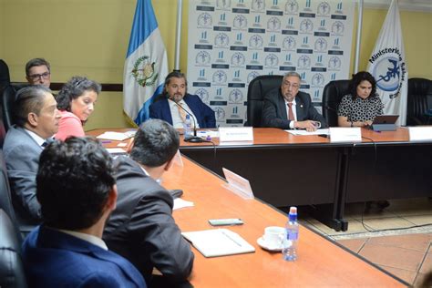 Ministerio De Salud Pública On Twitter Las Autoridades Del Ministerio
